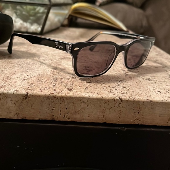 Ray-Ban | Other | Ray Ban Sunglasses Rb 5286 234 5 18 135 These Have ...